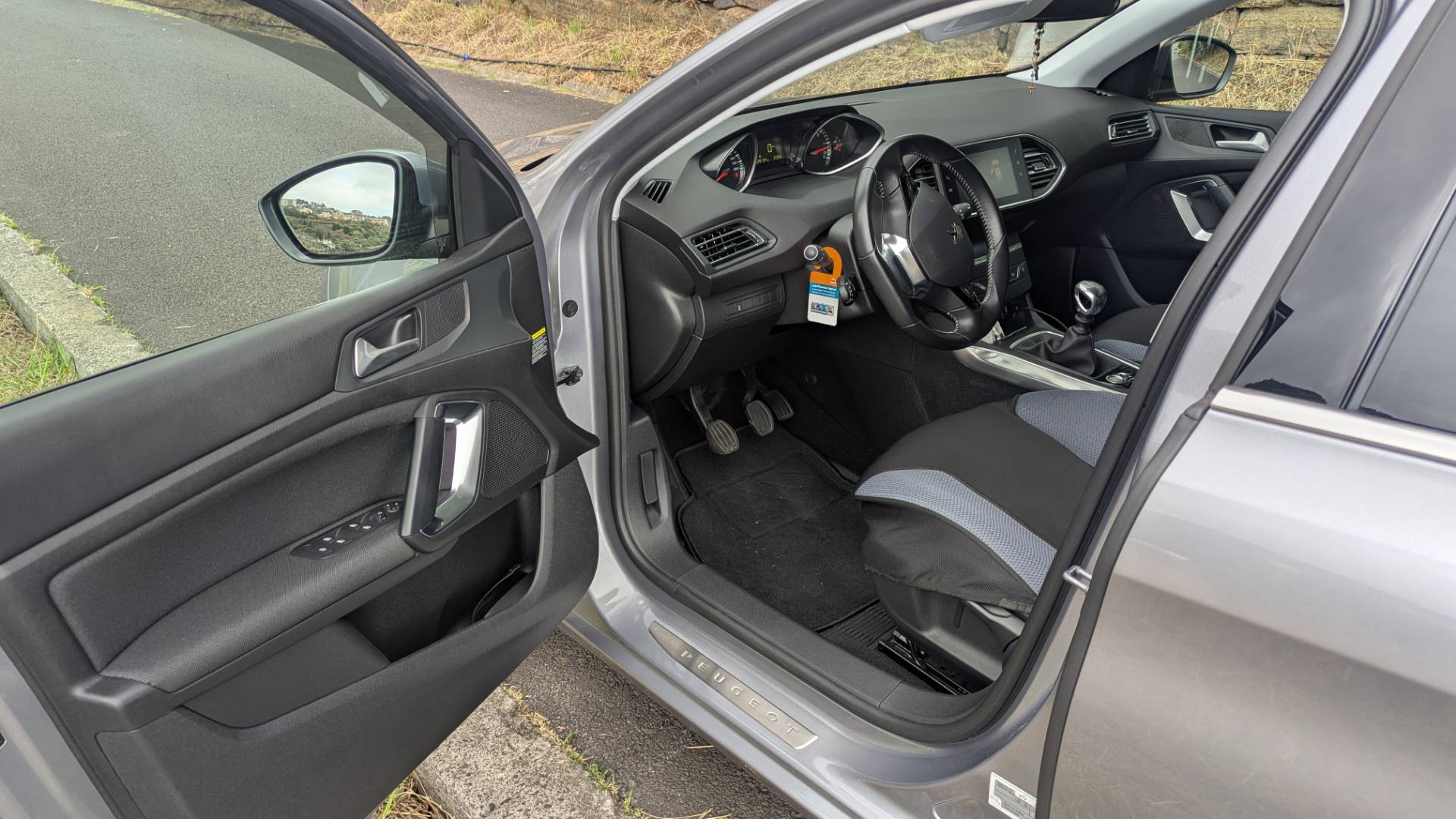 Peugeot 308 Blue Hdi Allure, Start&Stop, Full LED - Autonexa